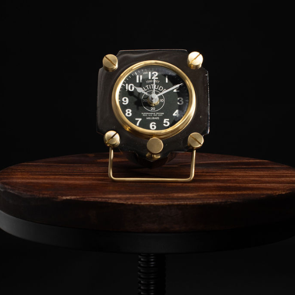 WWII Spitfire Clock – Aviation Titan